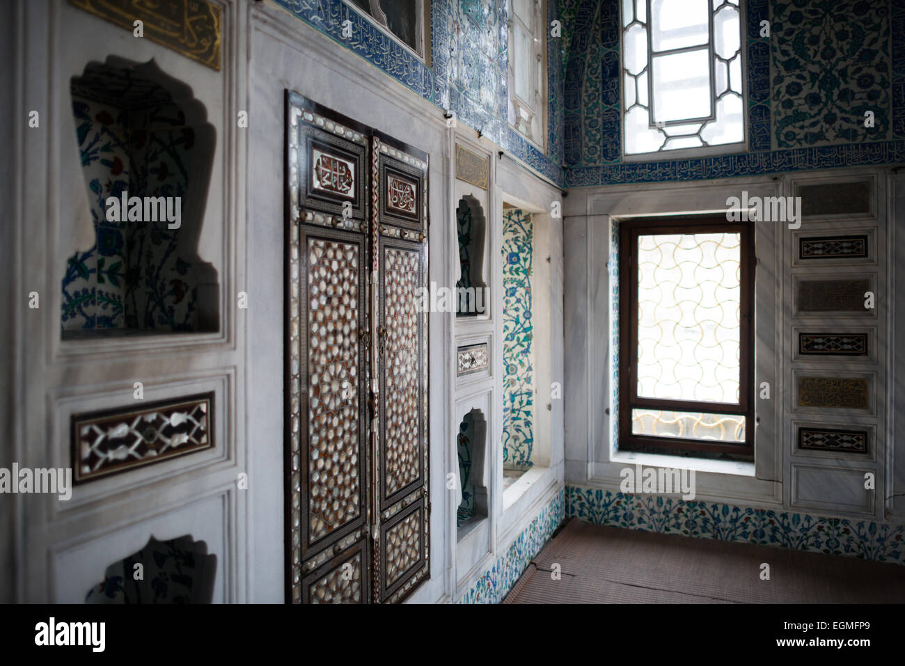 Privy Chamber High Resolution Stock Photography and Images - Alamy