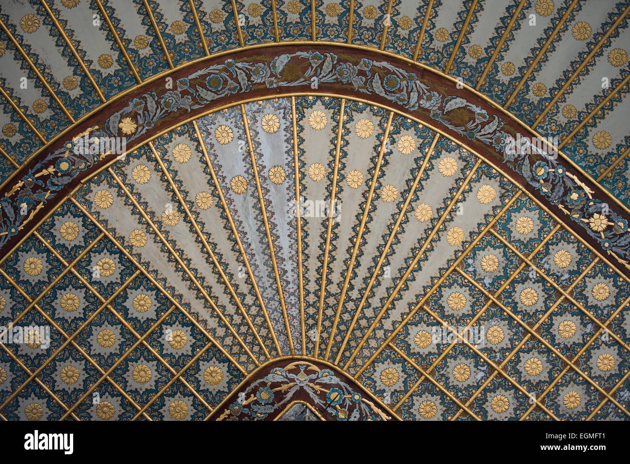 ISTANBUL, Turkey — Intricate Iznik tiles adorn the walls of Topkapi ...