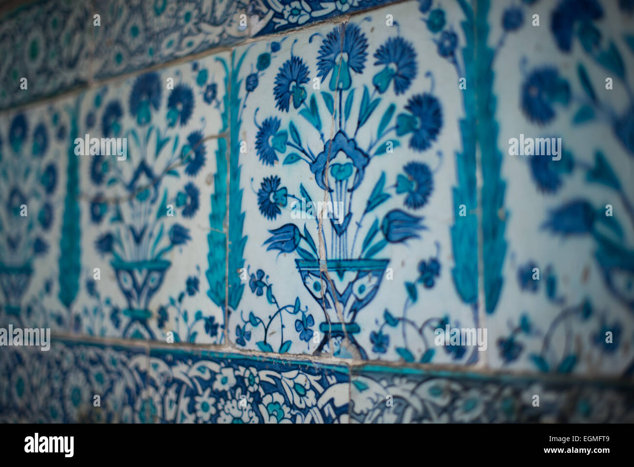 Geometric patterns topkapi palace istanbul hi-res stock photography and ...