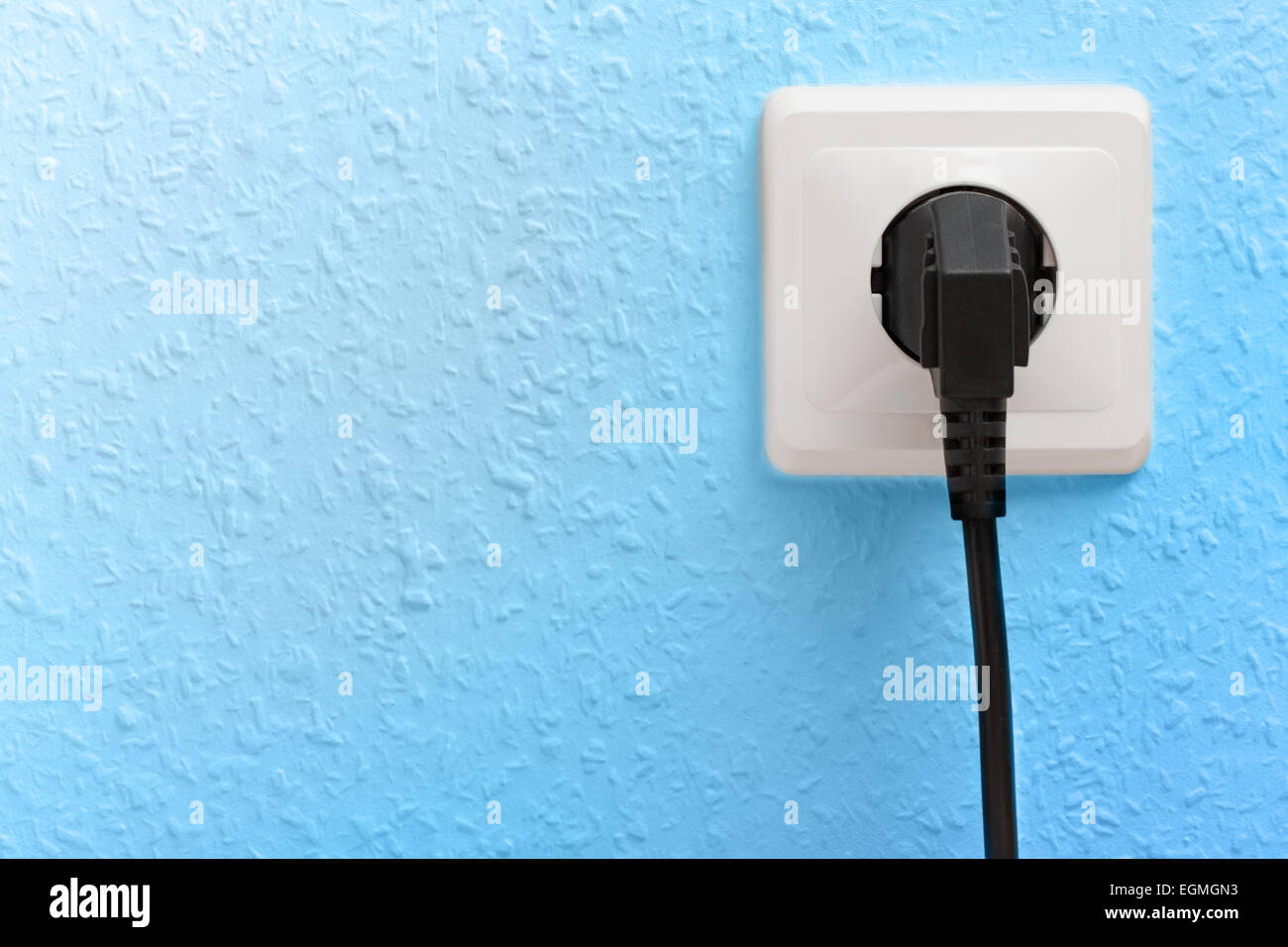 Cable and wall socket hi-res stock photography and images - Alamy