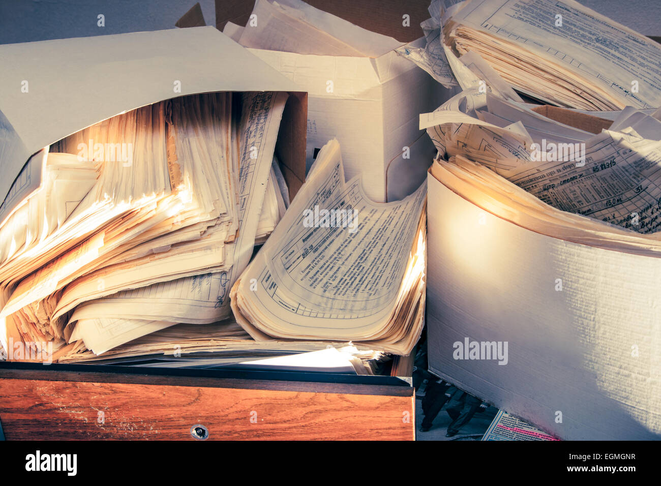 Dirty messy paper documents as background closeup Stock Photo - Alamy