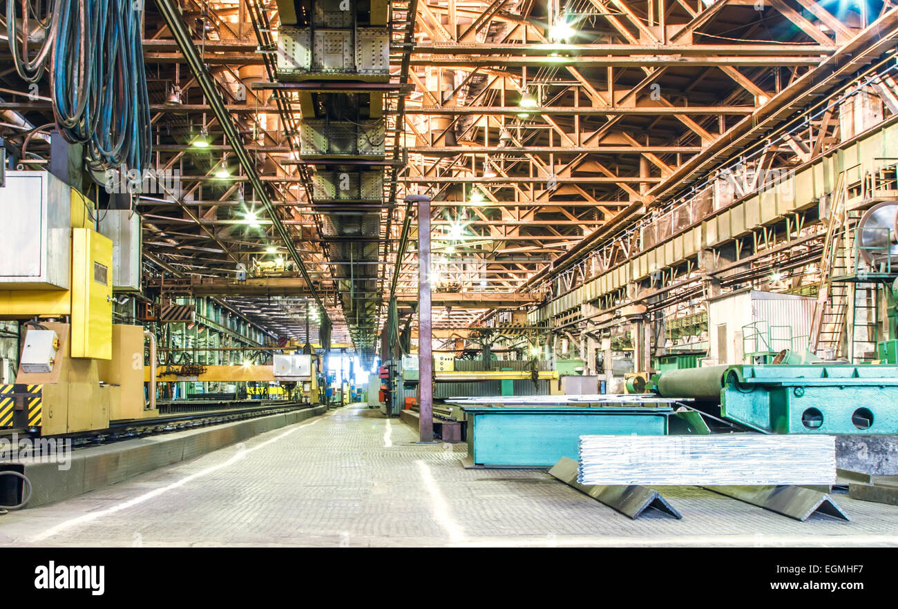 Machine shop workshop hi-res stock photography and images - Alamy