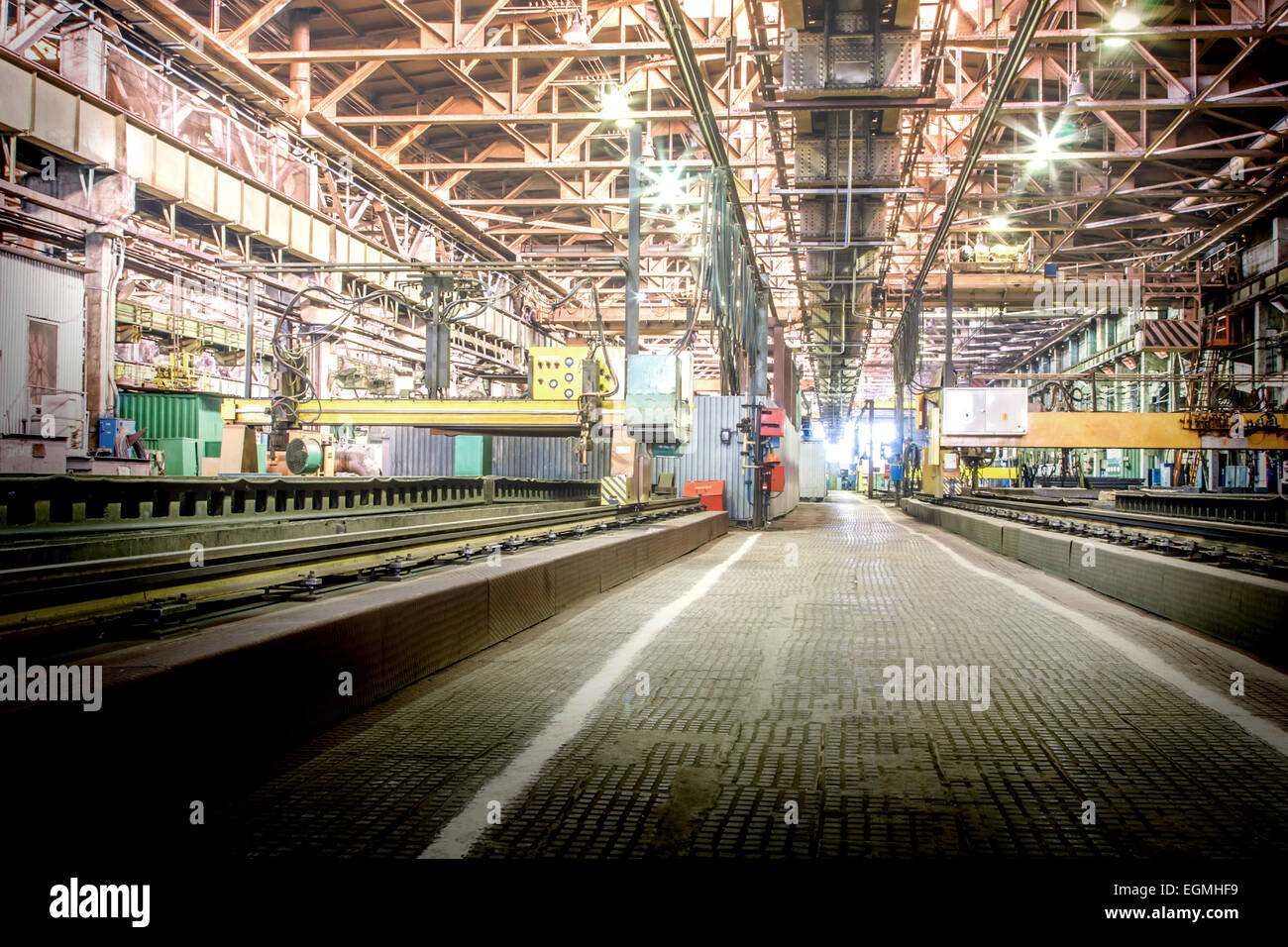 Machine shop of metallurgical works indoors room Stock Photo - Alamy