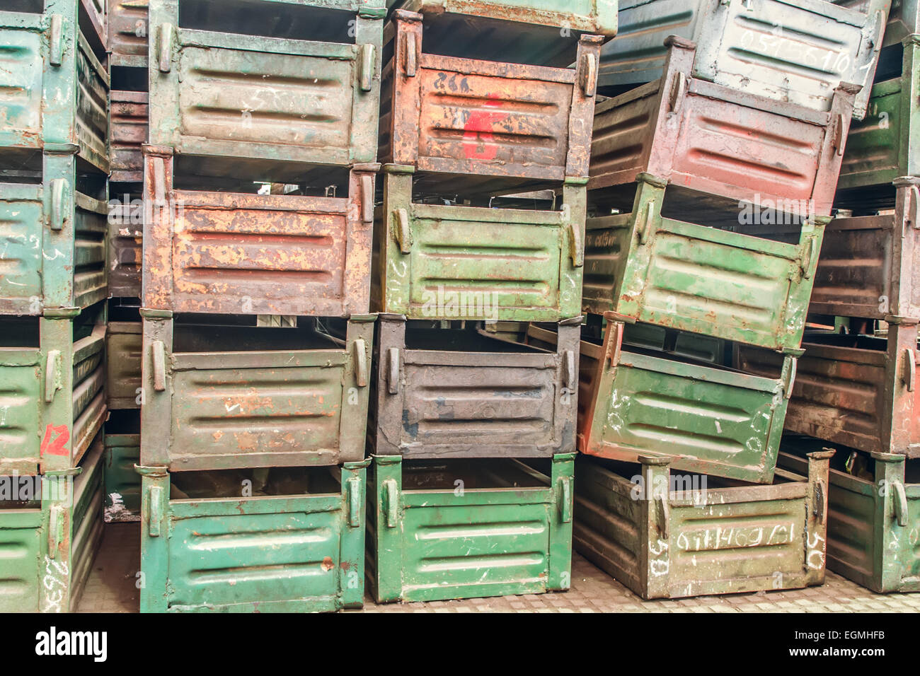 Old metal box hi-res stock photography and images - Alamy