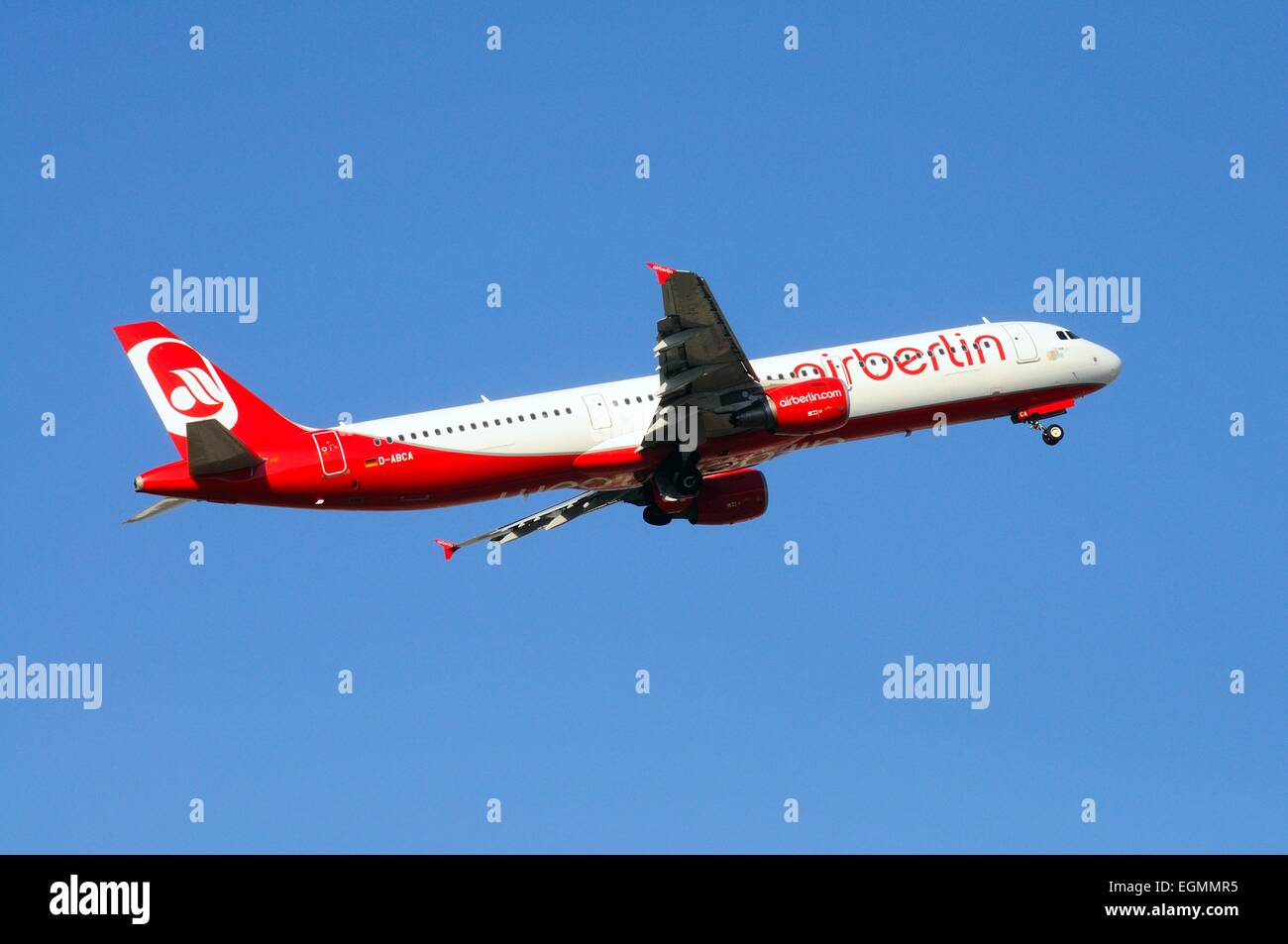 Airbus_a_321 hi-res stock photography and images - Alamy