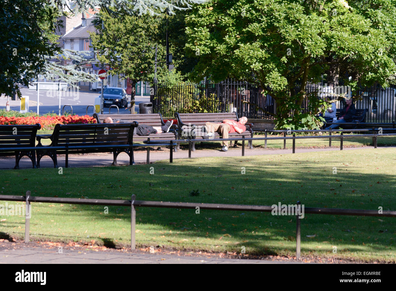 Drunk park bench hi-res stock photography and images - Alamy