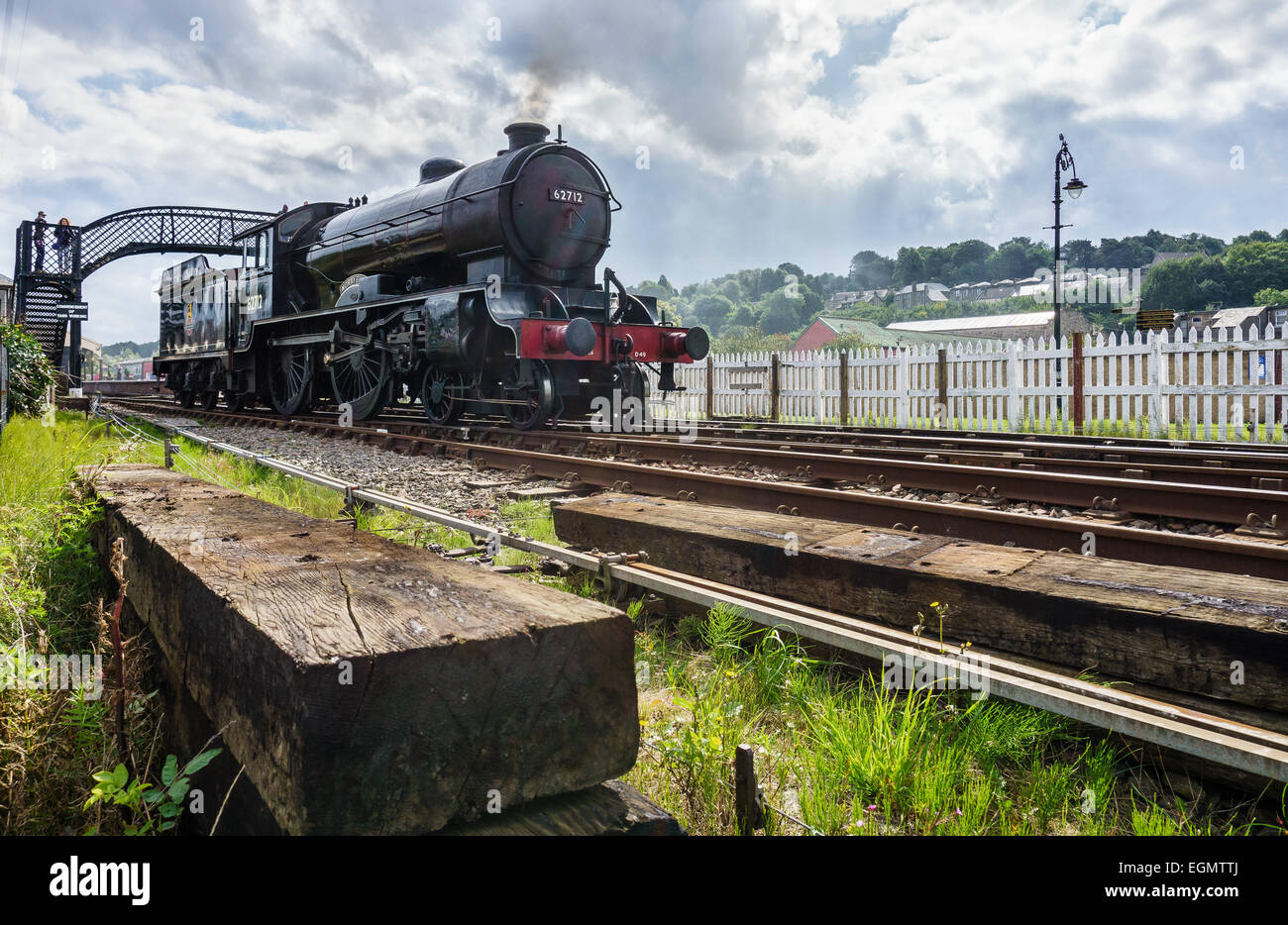 Under A Steam Locomotive High Resolution Stock Photography and Images ...