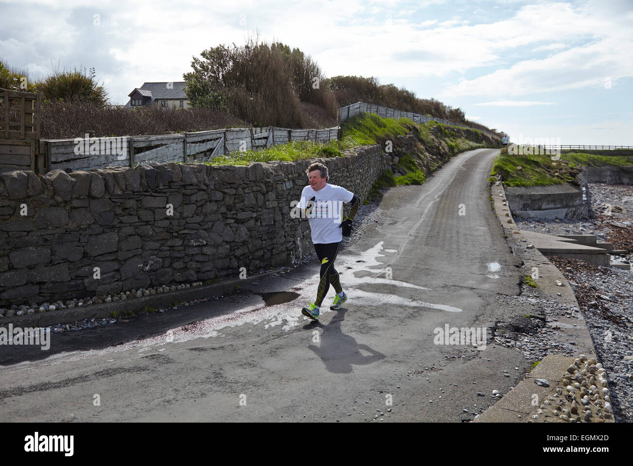 Race walker hi-res stock photography and images - Alamy