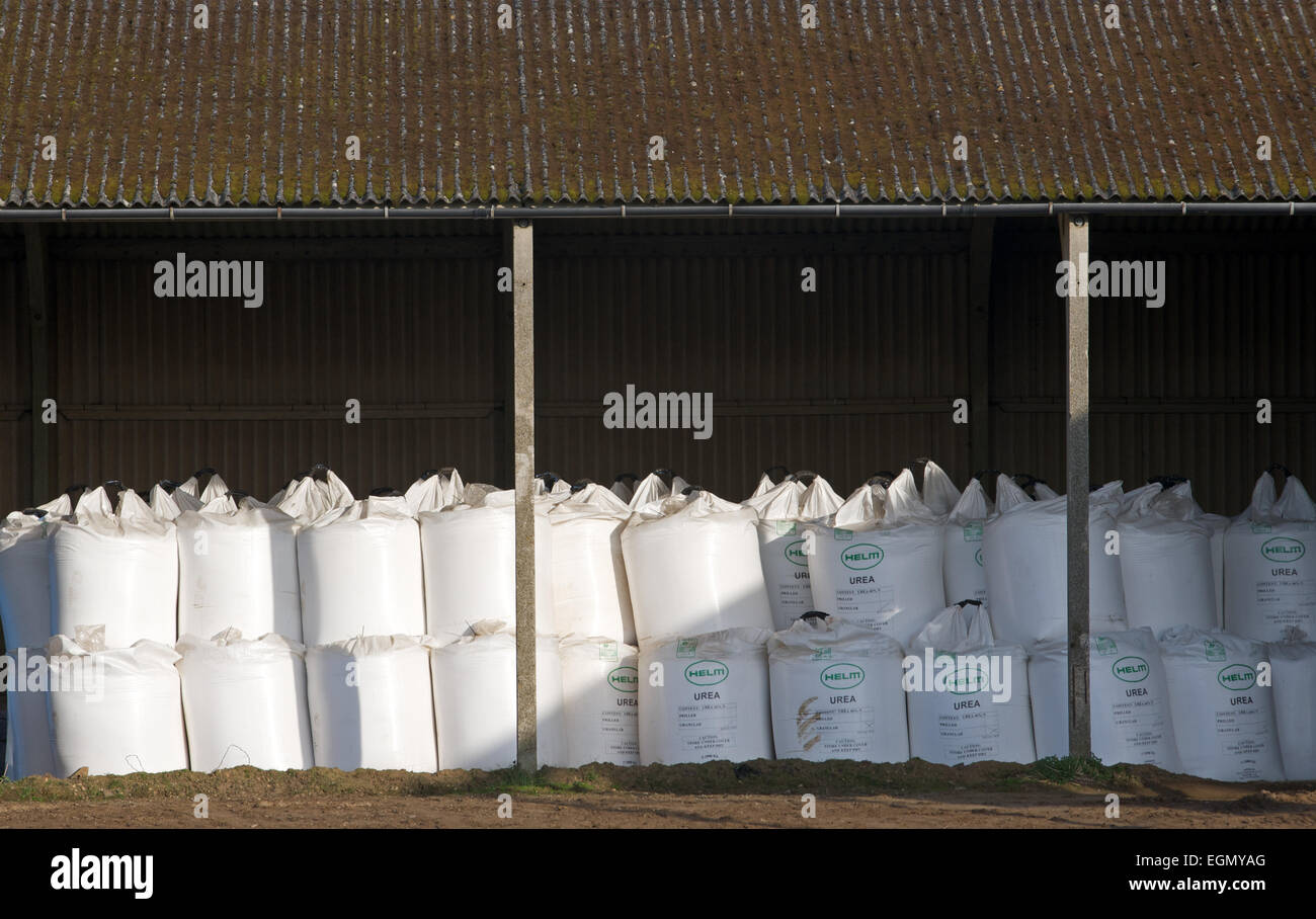 Helm Urea, a fertiliser with 46% nitrogen, all in amide form, urea is ...