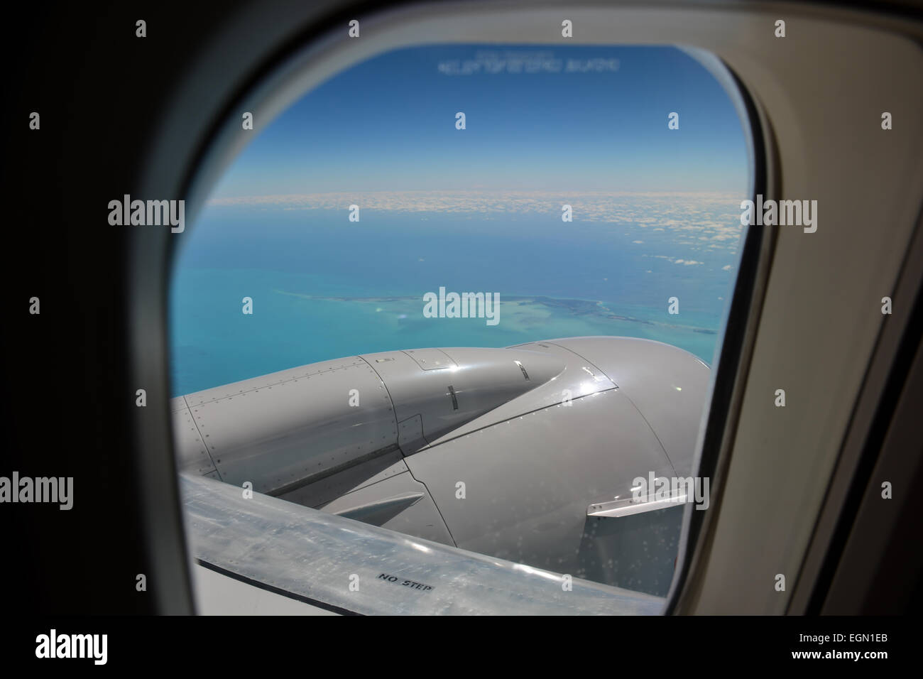 Aircraft window seat view hi-res stock photography and images - Alamy