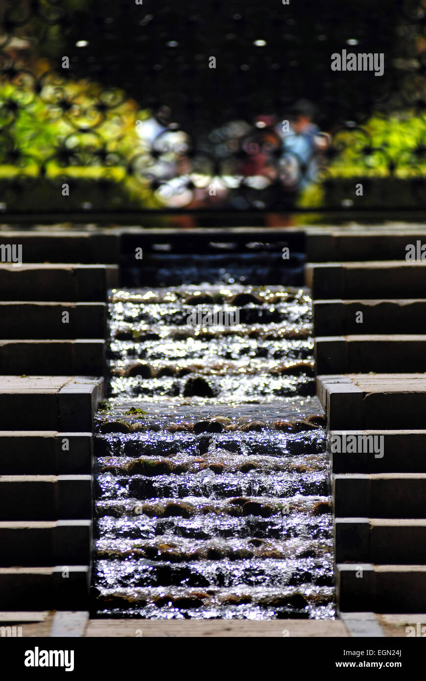 The alnwick garden water feature hi-res stock photography and images ...