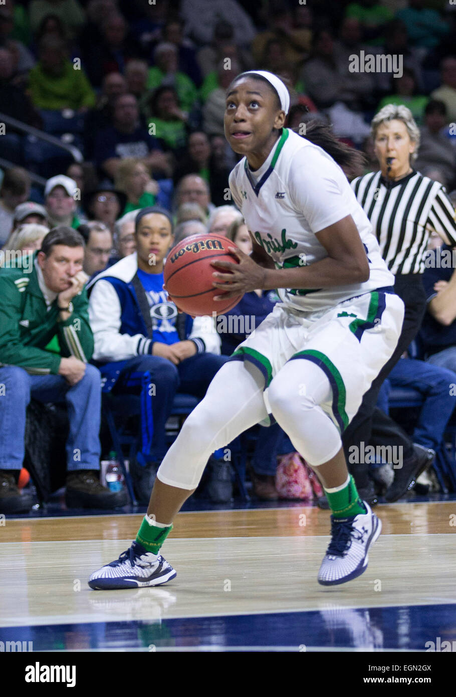 Indiana, USA. 26th February, 2015. Notre Dame guard Jewell Loyd (32 ...