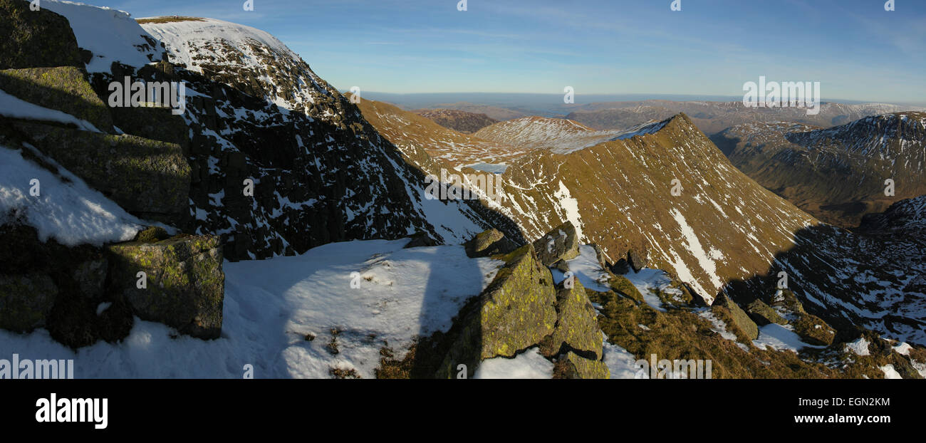 Striding edge snow hi-res stock photography and images - Alamy