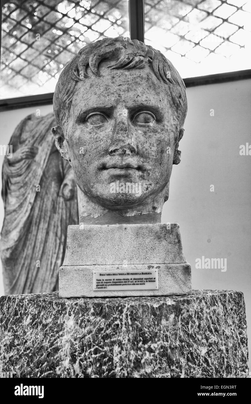 Marble head of Emperor Augustus Stock Photo - Alamy