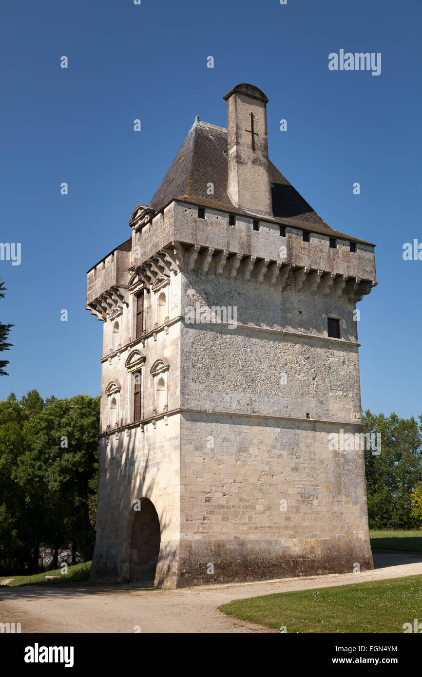 Small chateau hi-res stock photography and images - Alamy