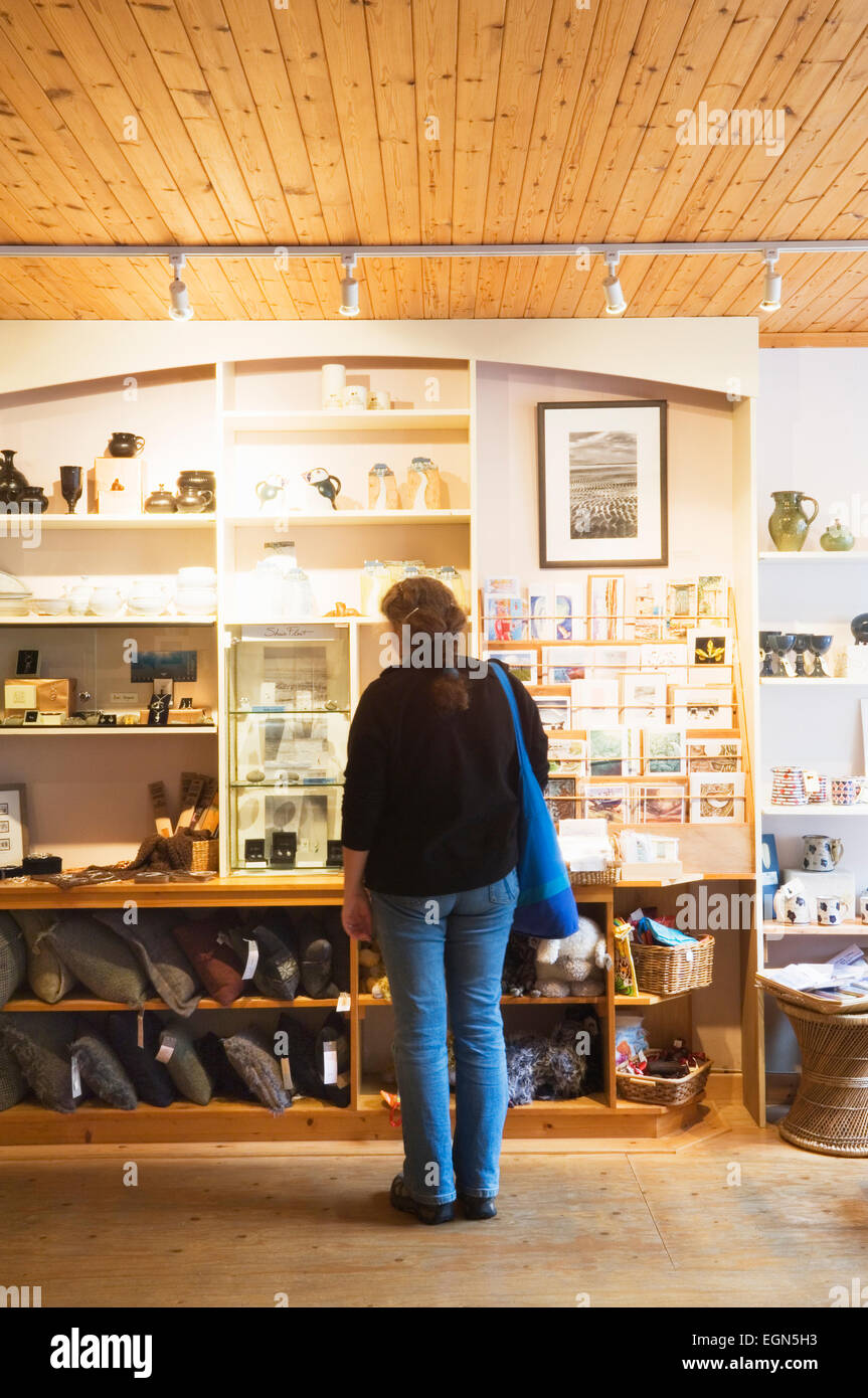 Art craft shop interior hi-res stock photography and images - Alamy