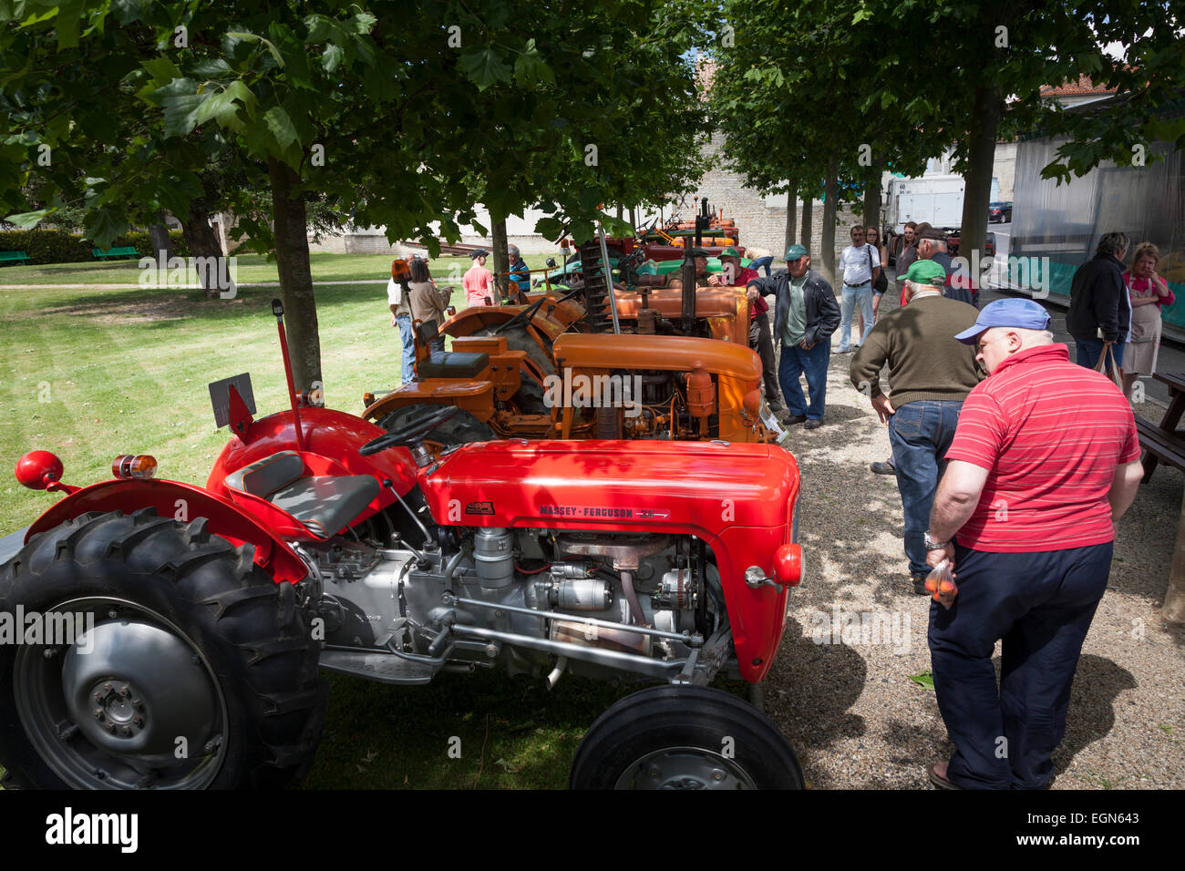 French Tractors High Resolution Stock Photography and Images - Alamy