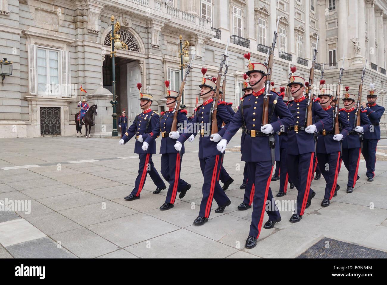 Changing of the Guard ceremony, guards at Royal Palace of Madrid, Spain ...