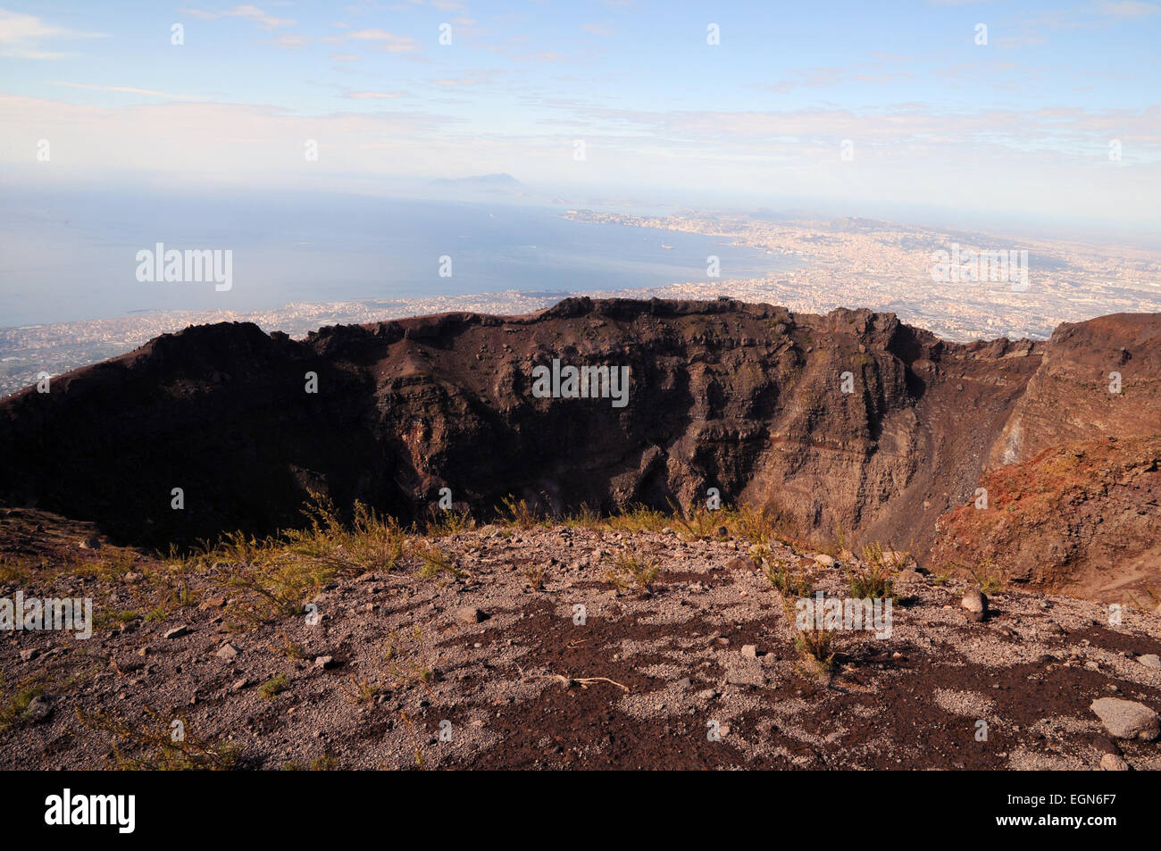 Vesuvio volcano Italy crater cratere Naples Stock Photo - Alamy