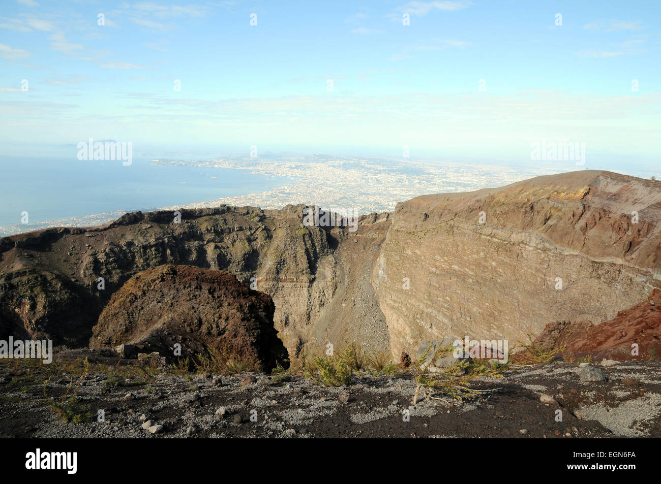 Vesuvio volcano Italy crater cratere Naples Stock Photo - Alamy