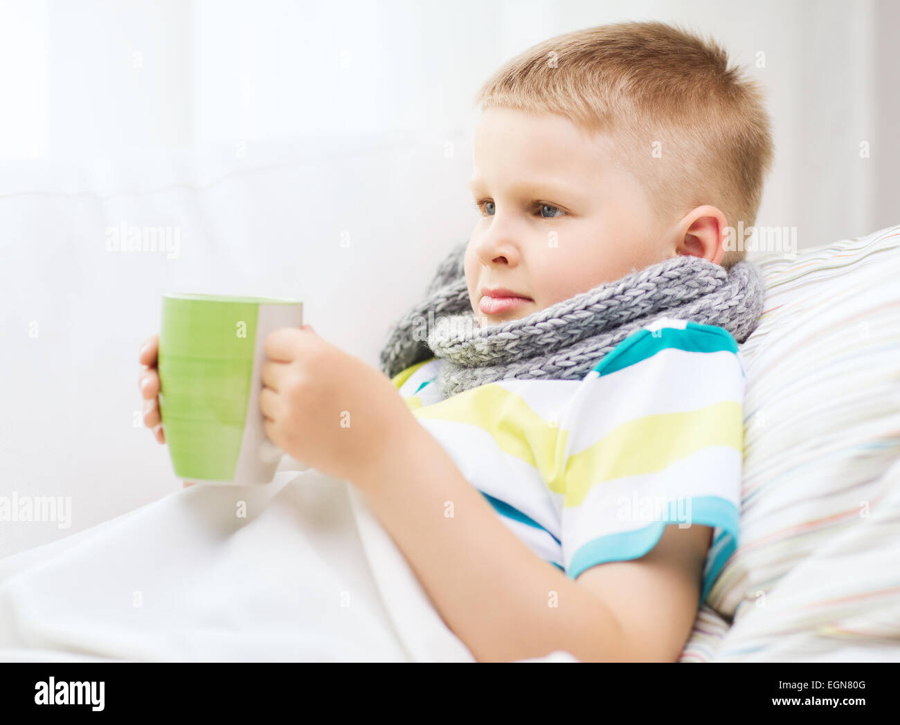 Pre teen boy unwell hi-res stock photography and images - Alamy