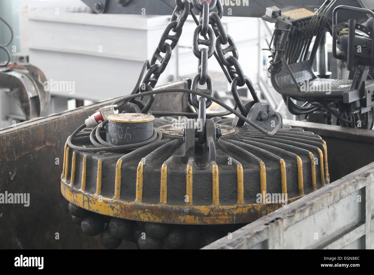 magnet holds grinding balls when loading Stock Photo - Alamy