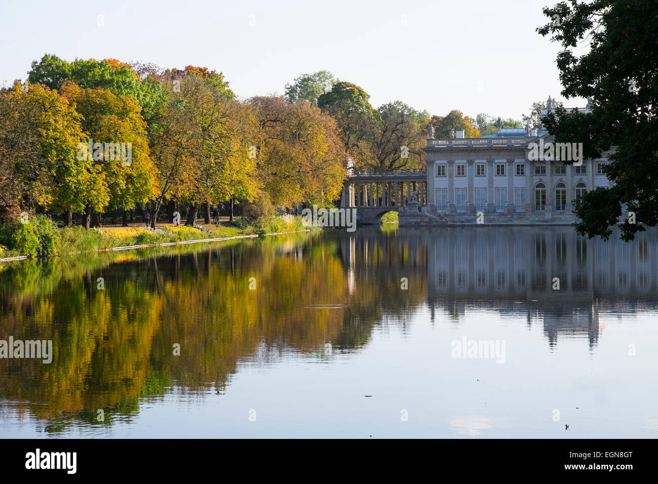 Palace on the Isle in Warsaw's Lazienkowski Park Stock Photo - Alamy