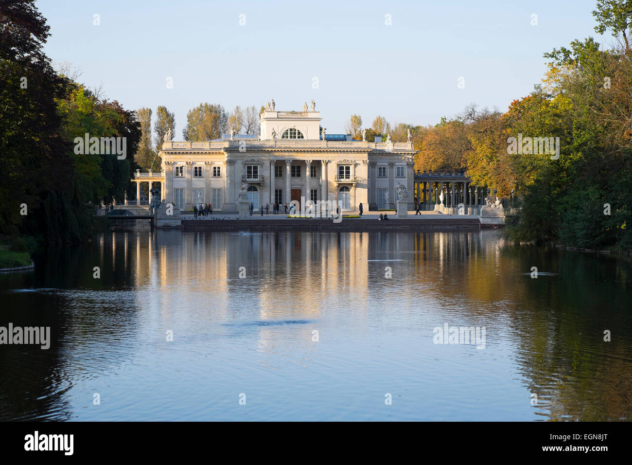 Palace on the Isle in Warsaw's Lazienkowski Park Stock Photo - Alamy