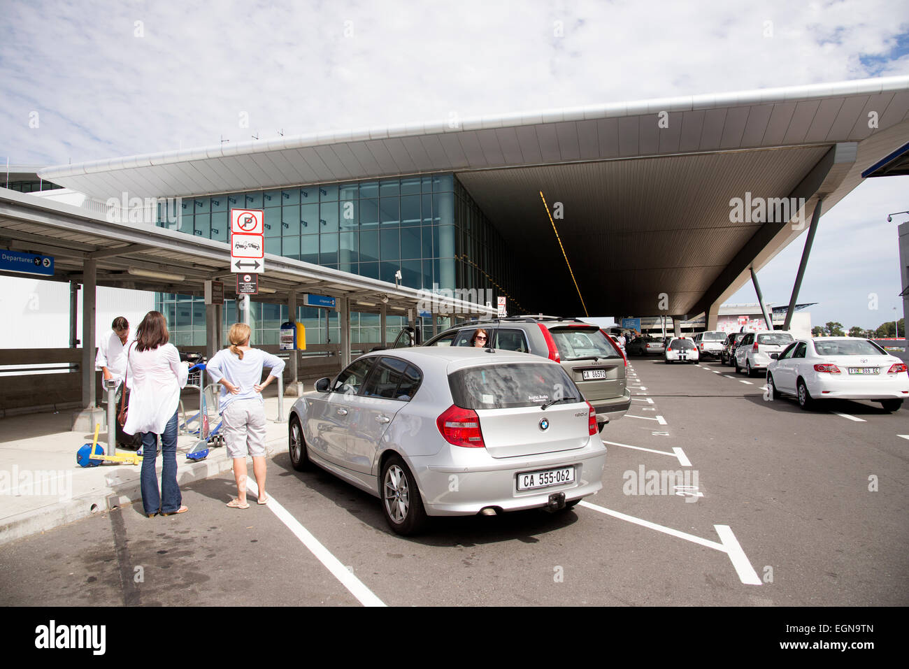 Drop and Go area Cape Town International Airport South Africa Stock ...