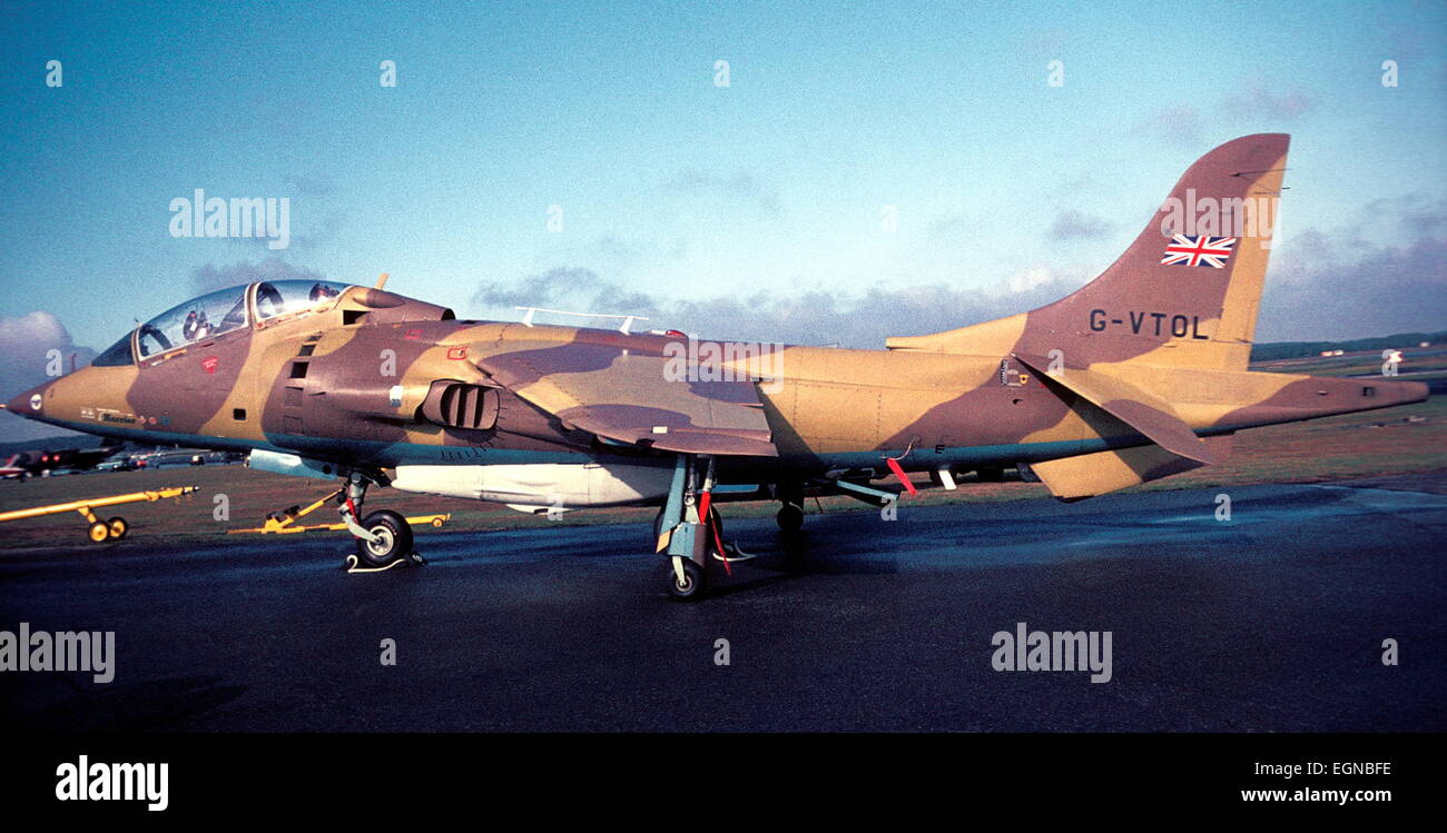 AJAXNETPHOTO - AIR - PROTOTYPE - G-VTOL -HAWKER SIDDELEY HARRIER SEEN ...