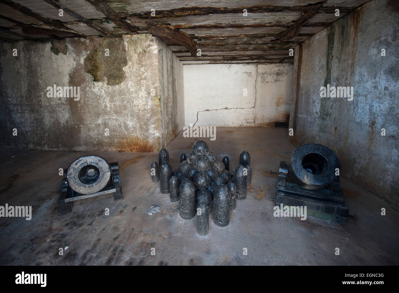 Artillery shell civil war hi-res stock photography and images - Alamy