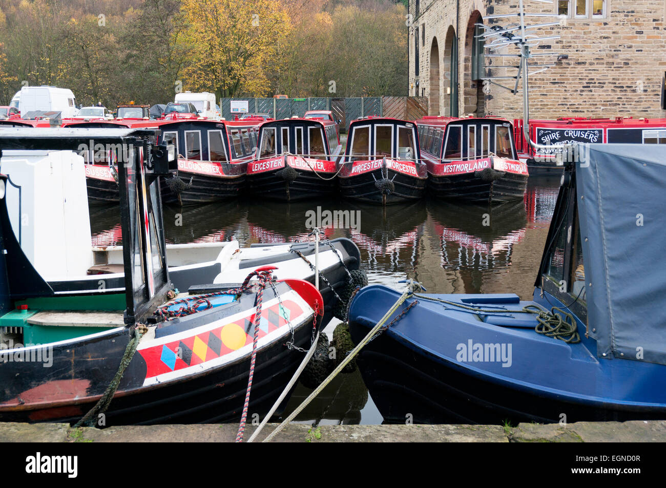 Canal wharf sowerby bridge west hi-res stock photography and images - Alamy