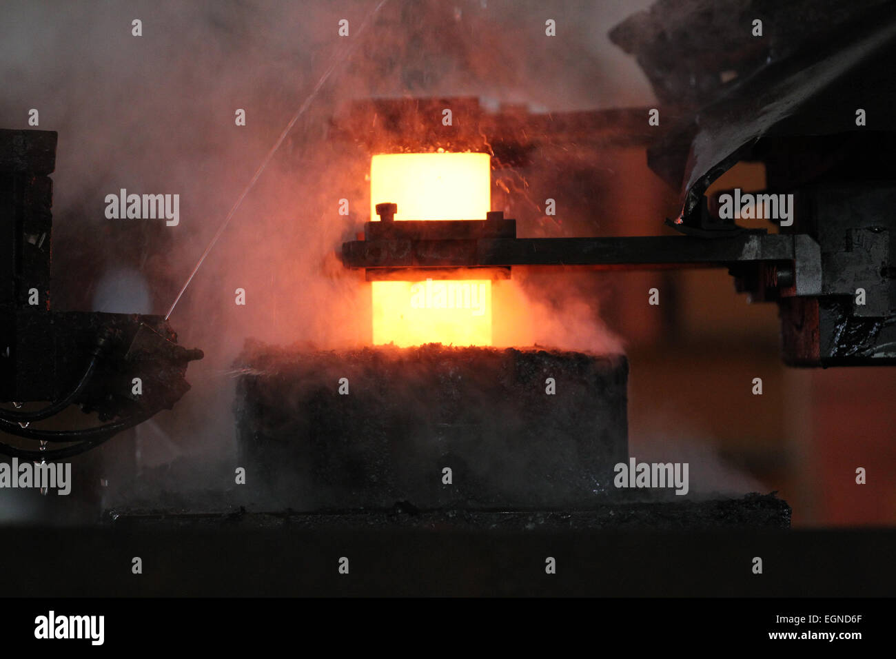 Forging ball hi-res stock photography and images - Alamy