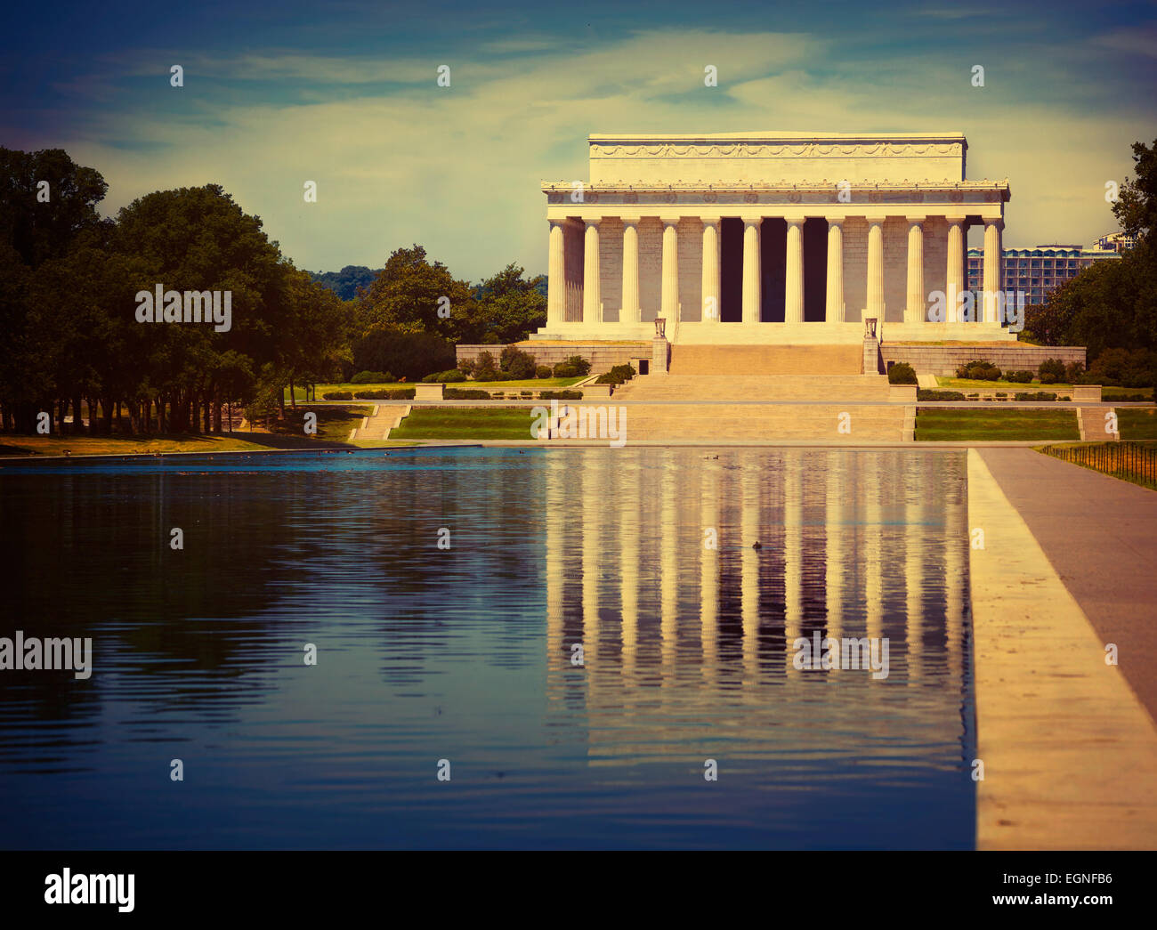 Capital reflection pool hi-res stock photography and images - Alamy