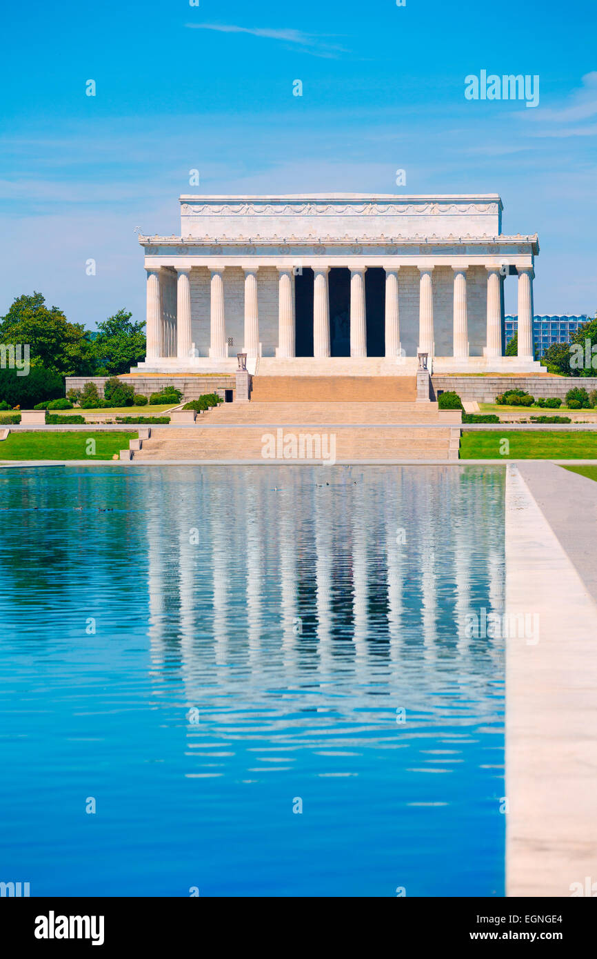 Abraham Lincoln Memorial reflection pool Washington DC US USA Stock ...