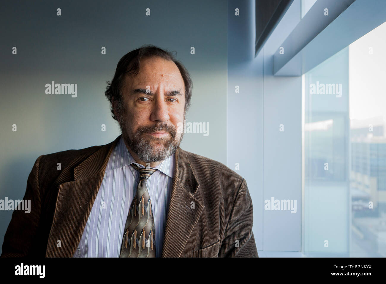 Portrait professor microbiology university hi-res stock photography and ...