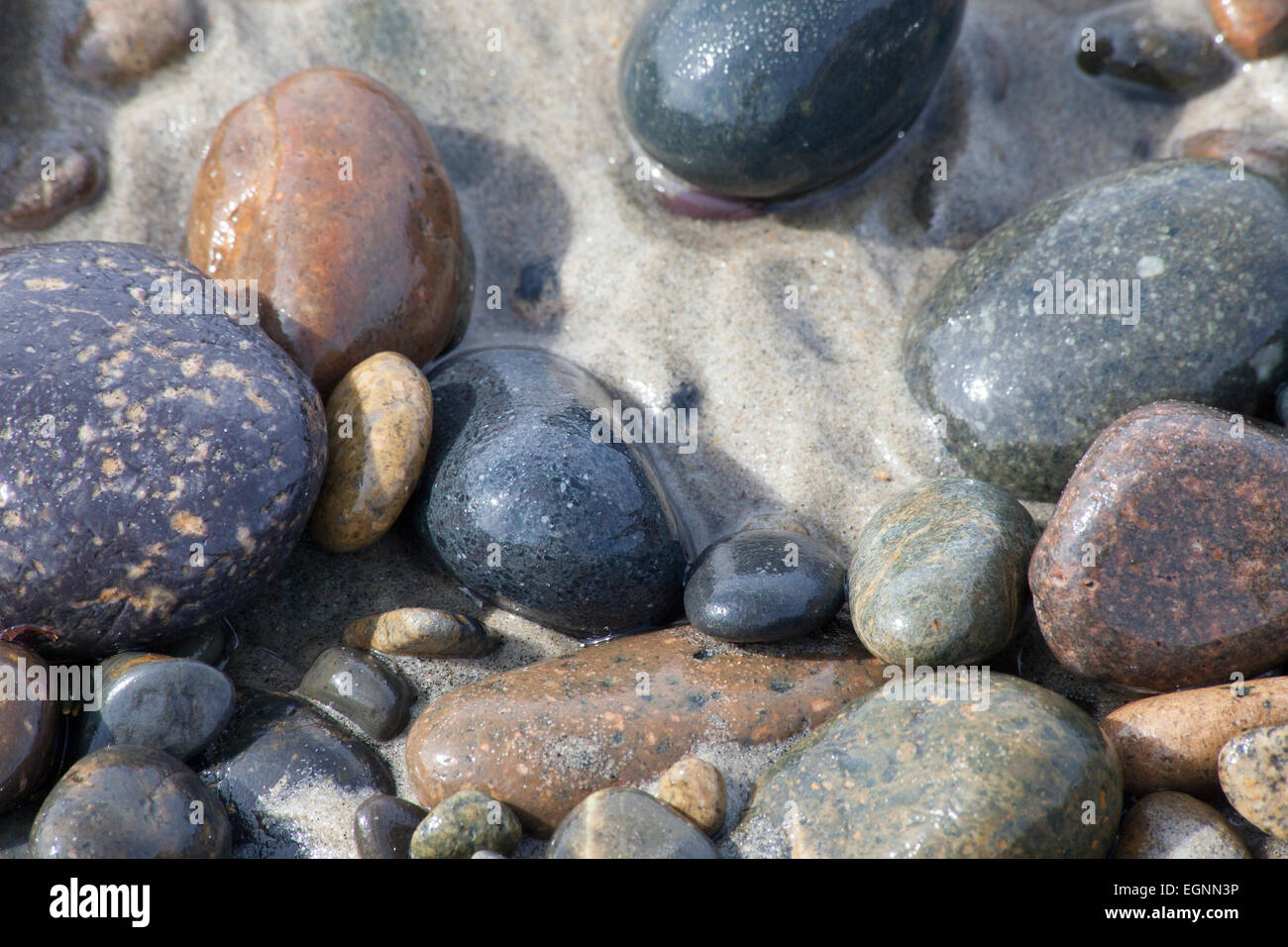 Layered pebbles hi-res stock photography and images - Alamy