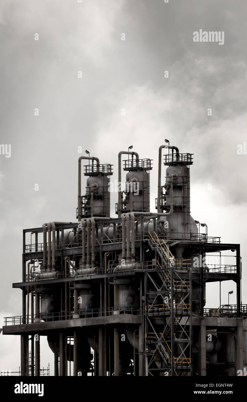 Smoggy dirty processing factory Stock Photo - Alamy