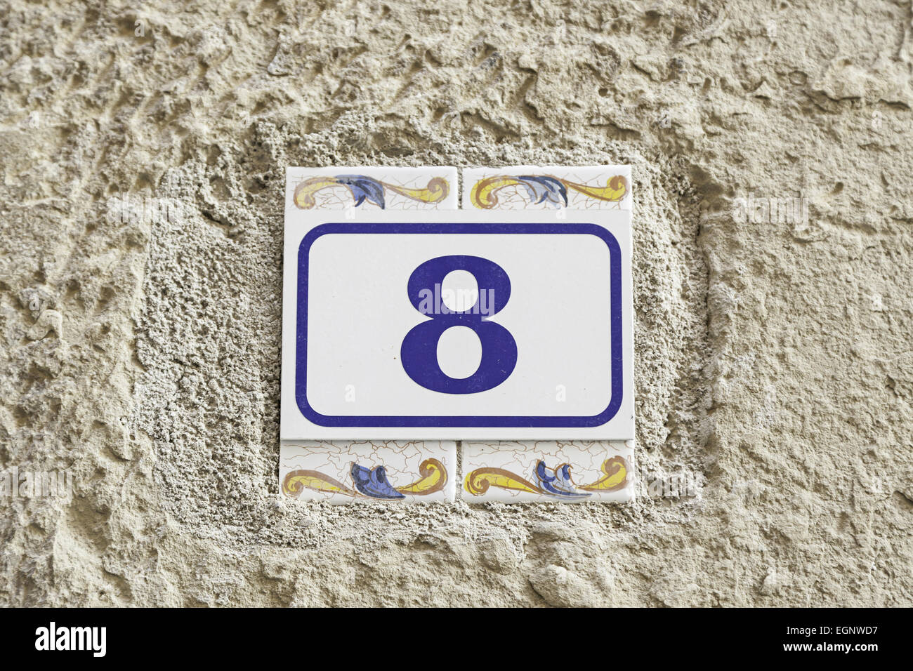 Number eight on running hi-res stock photography and images - Alamy