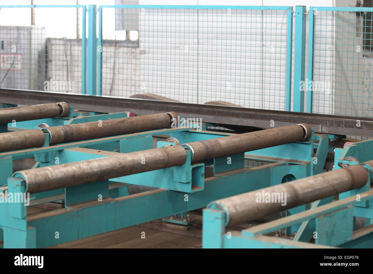 system of rollers for feeding and movement of various metal rolling ...