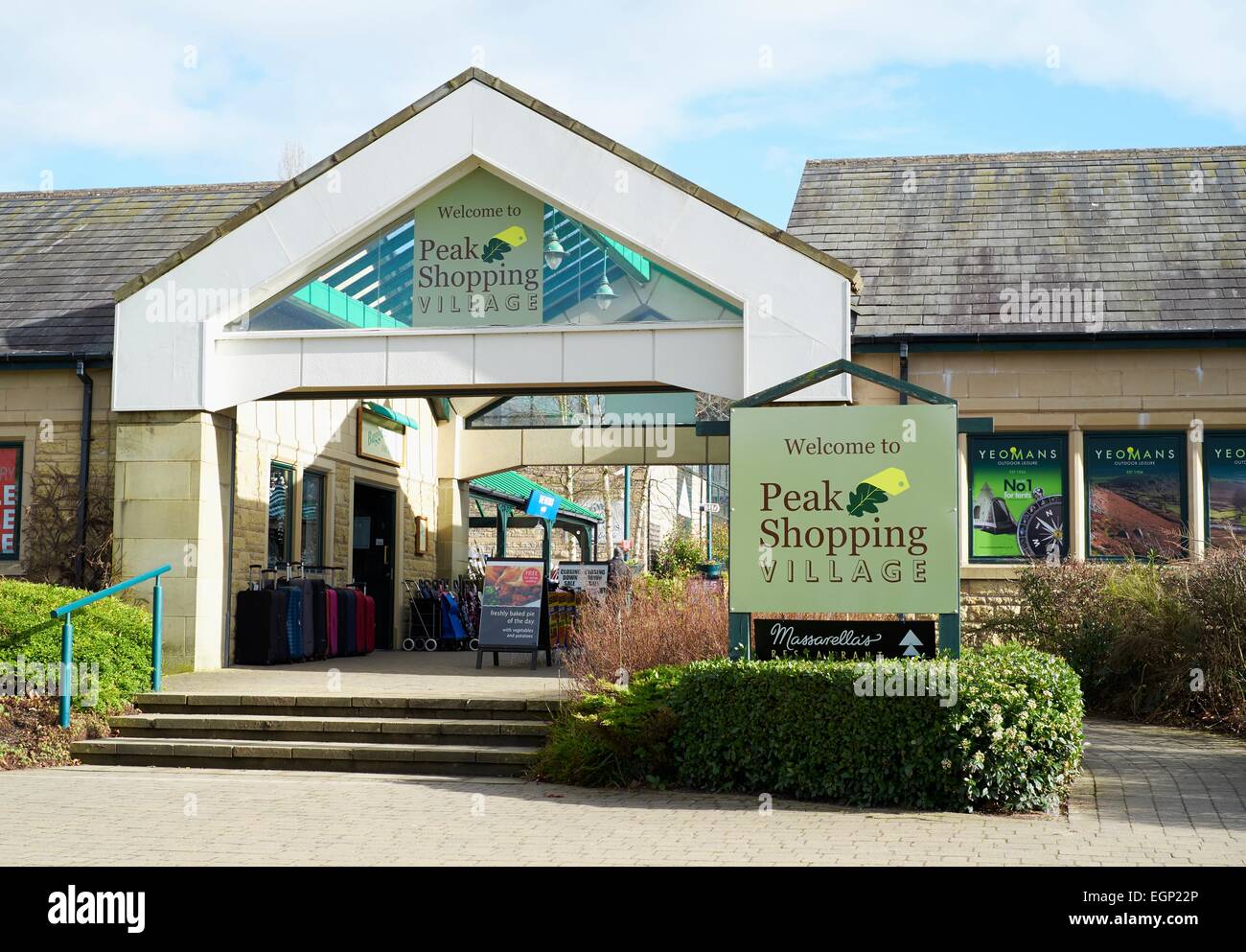 peak shopping village Rowsley Derbyshire England UK Stock Photo - Alamy