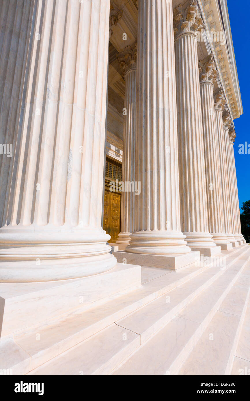 Government building columns closeup hi-res stock photography and images ...