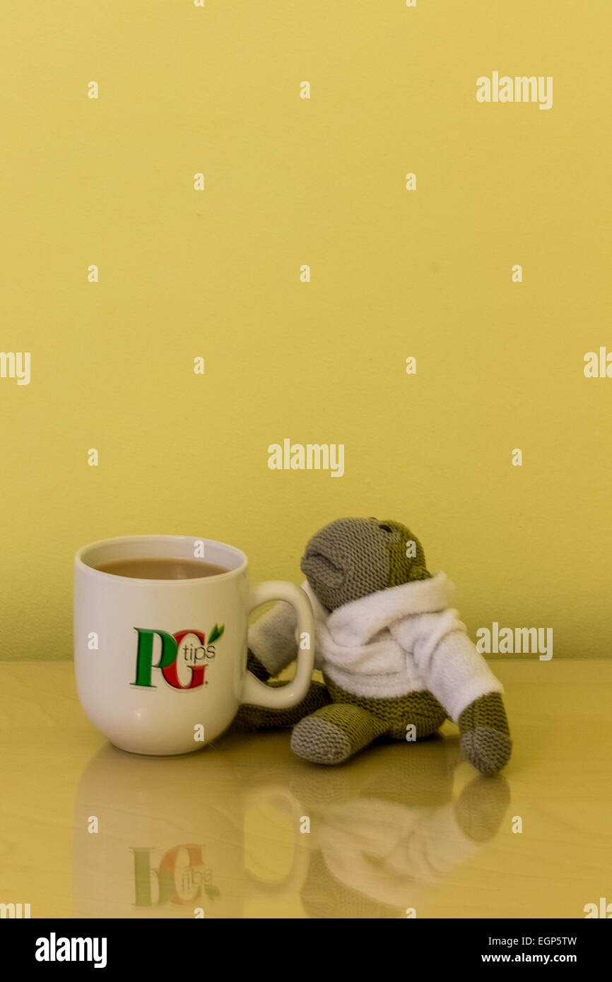 Monkey pack hi-res stock photography and images - Alamy