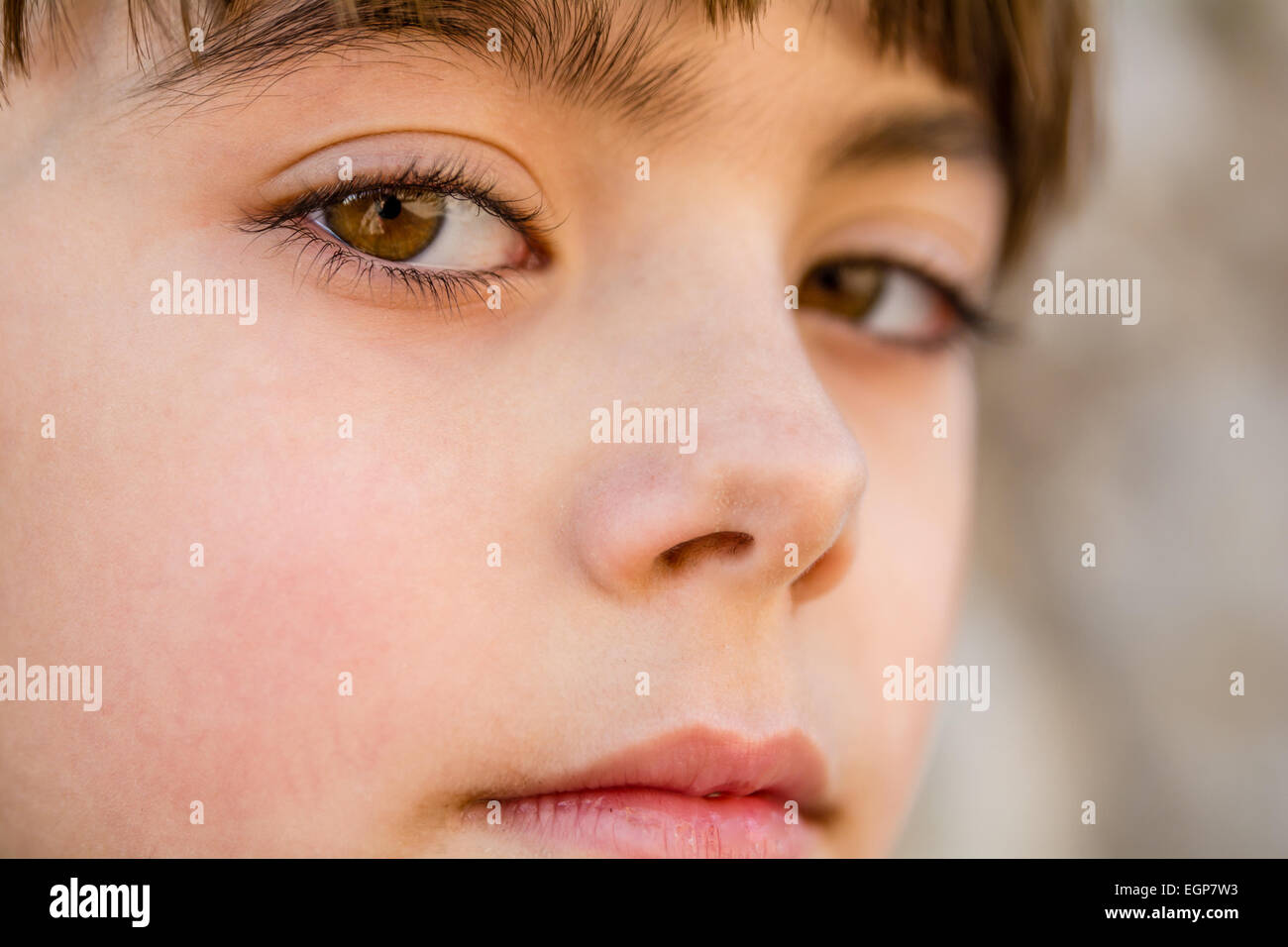 Eye of little girl hi-res stock photography and images - Alamy