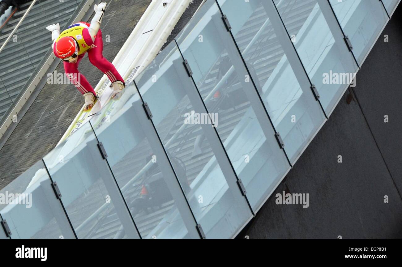 Falun, Sweden. 28th Feb, 2015. Eric Frenzel of Germany speeds down the ...