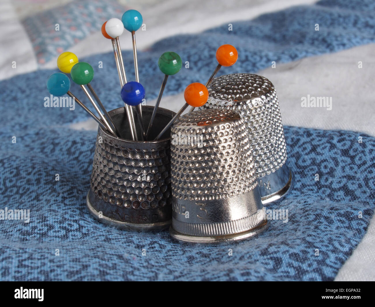 Mending points hi-res stock photography and images - Alamy