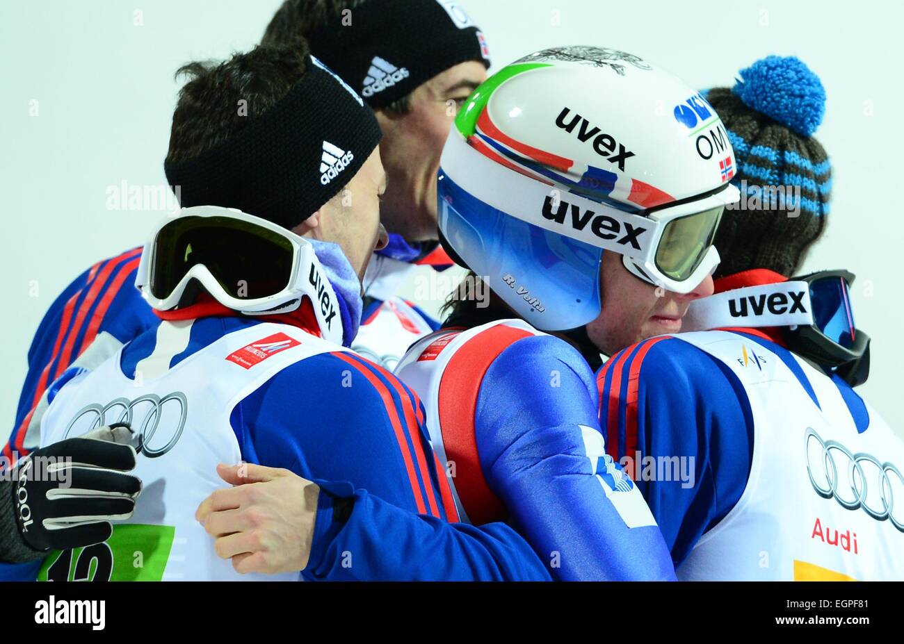 Falun, Sweden. 28th Feb, 2015. The team of Norway with Rune Velta (C ...