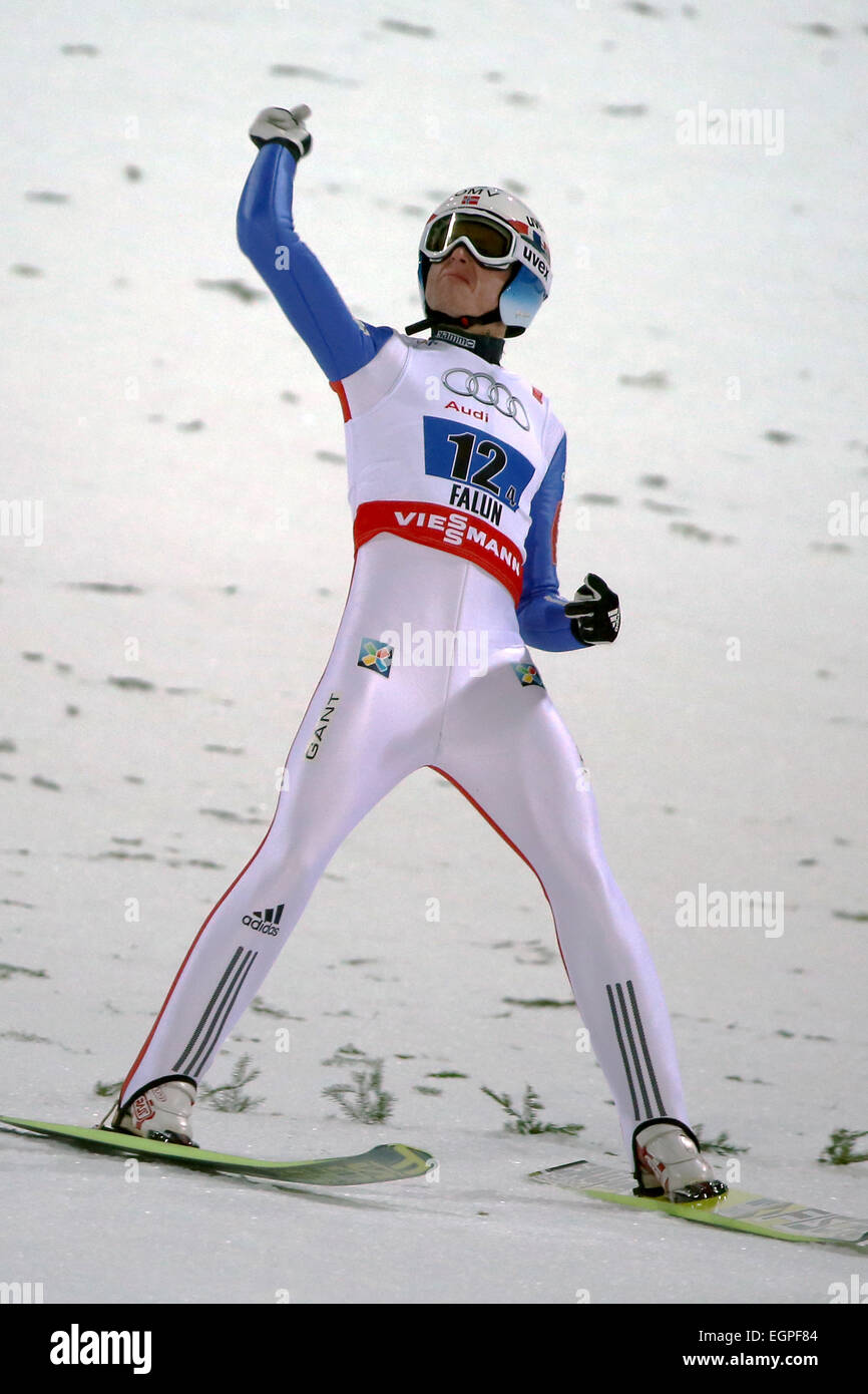 Falun, Sweden. 28th Feb, 2015. Rune Velta of Norway (1st place ...