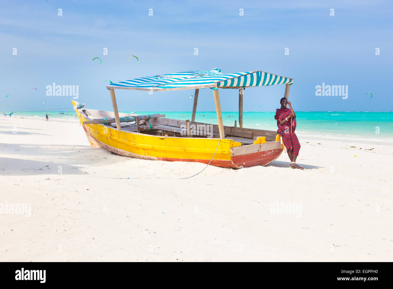 White tropical sandy beach on Zanzibar Stock Photo - Alamy