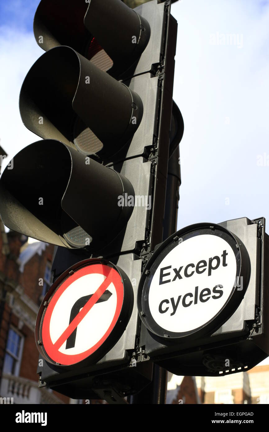 Driver signal hi-res stock photography and images - Alamy